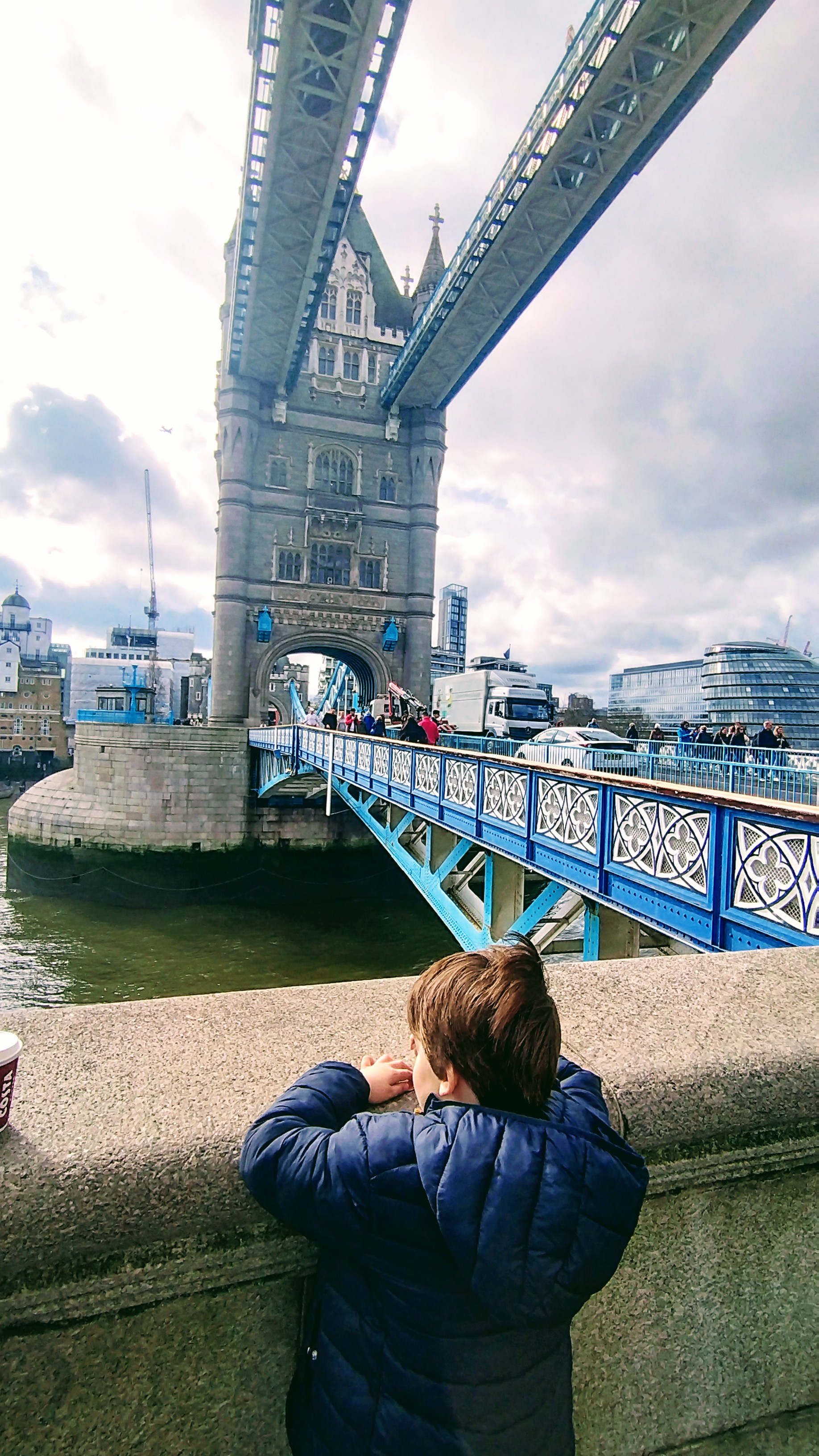 Does Living in a Foreign Country Change your Personality? – Plant Based ...